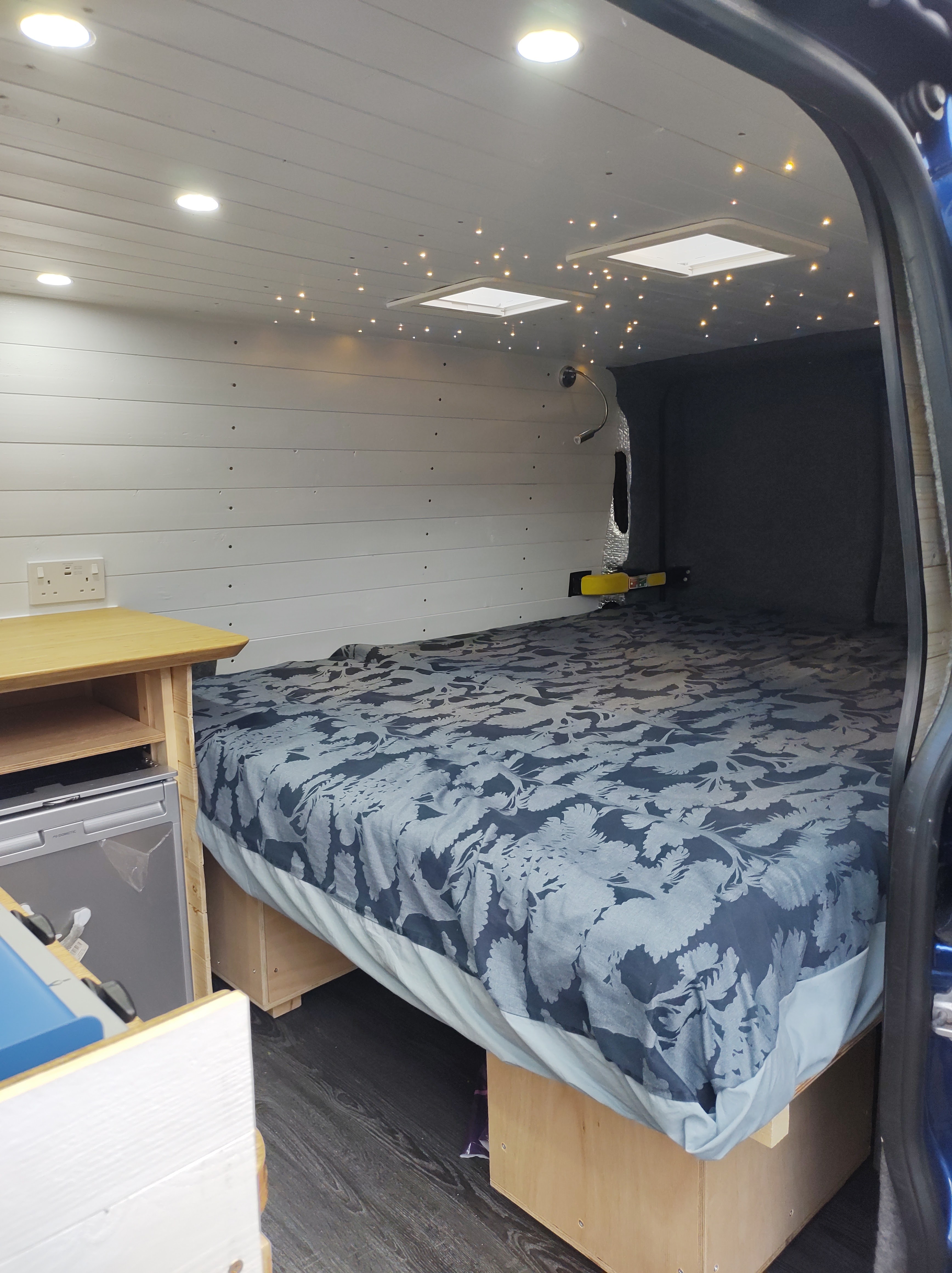 Campervan conversion – building a bed / sofa for a Ford Transit Custom ...